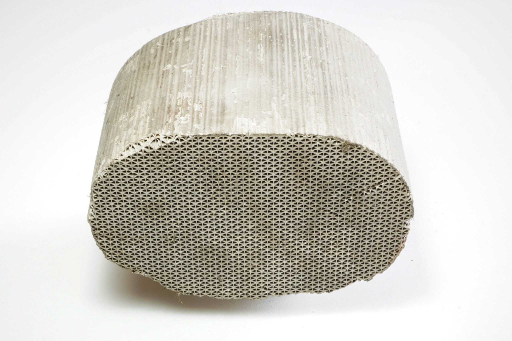 Katalysator – hva den gjør og alt du trenger å vite - AltOmBiler